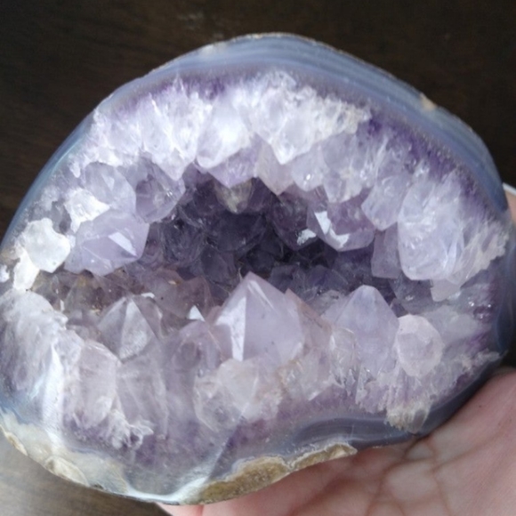 Crystal Geode Collectables | Accents | New Beautiful Amythest Geode ...